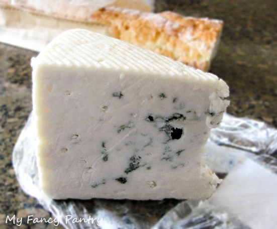 Pear, Honey and Blue Cheese Appetizer Toasts | My Fancy Pantry